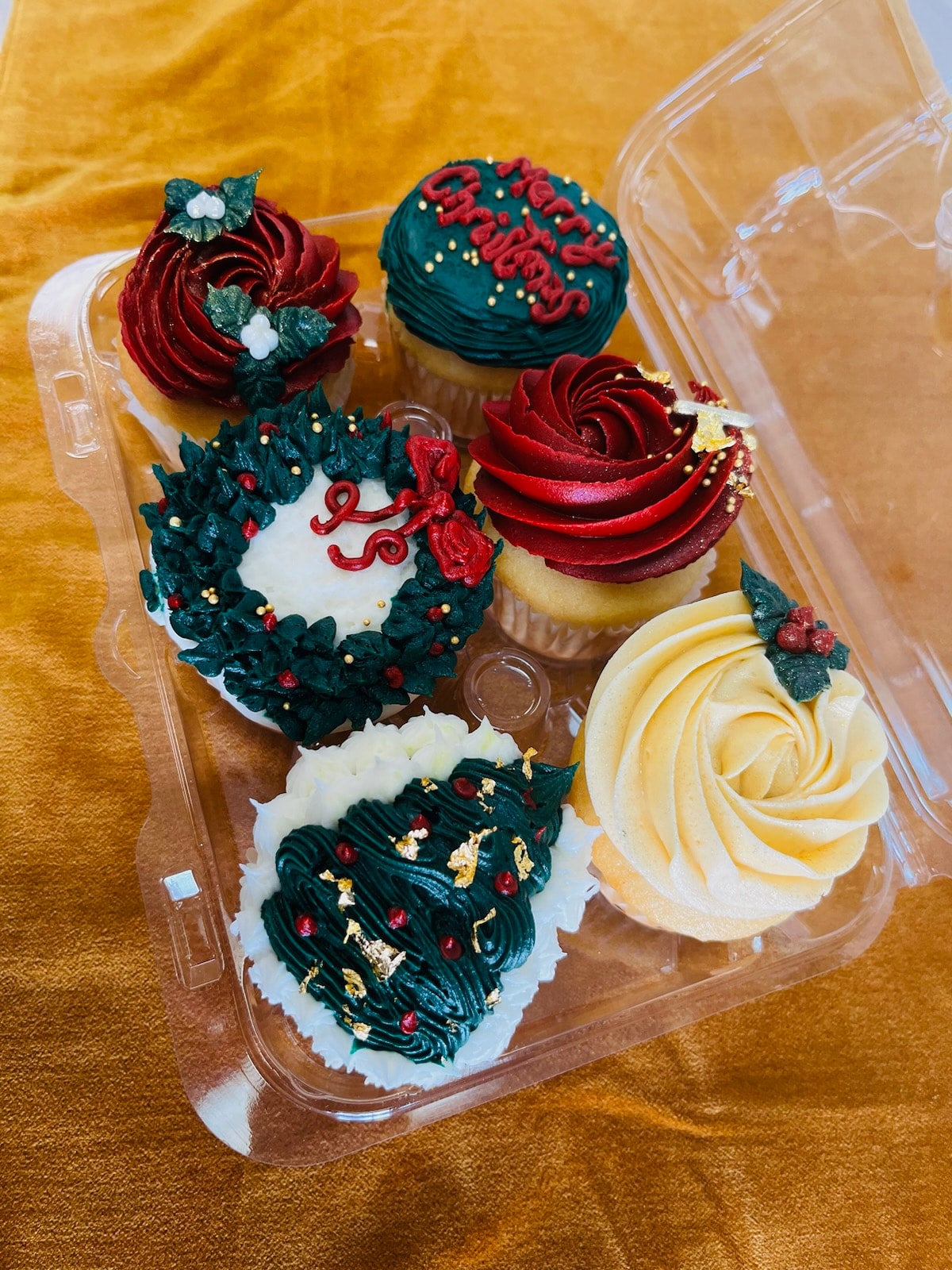 cupcakes | Sugar Shaker Bakery