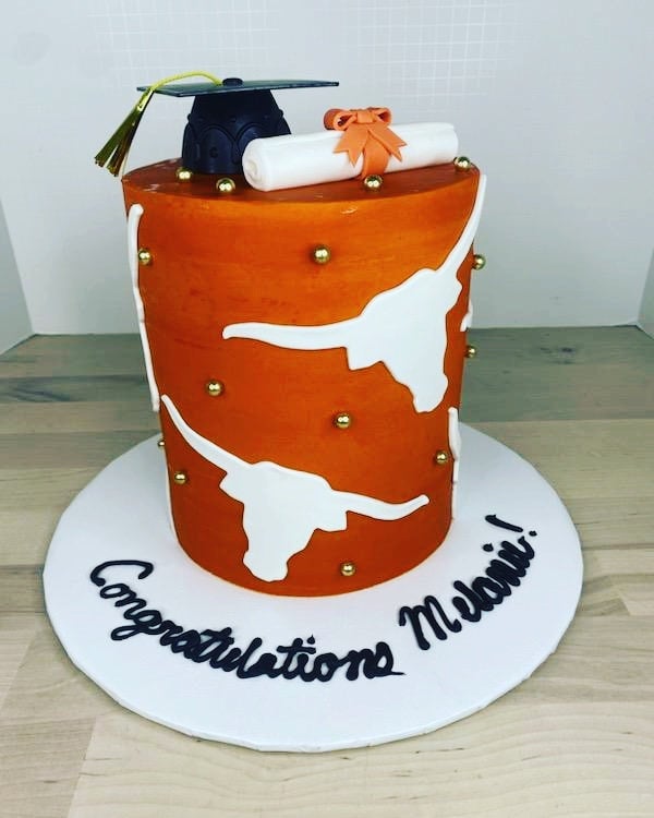 6" Graduation cake (Feeding 10-12) | Sugar Shaker Bakery